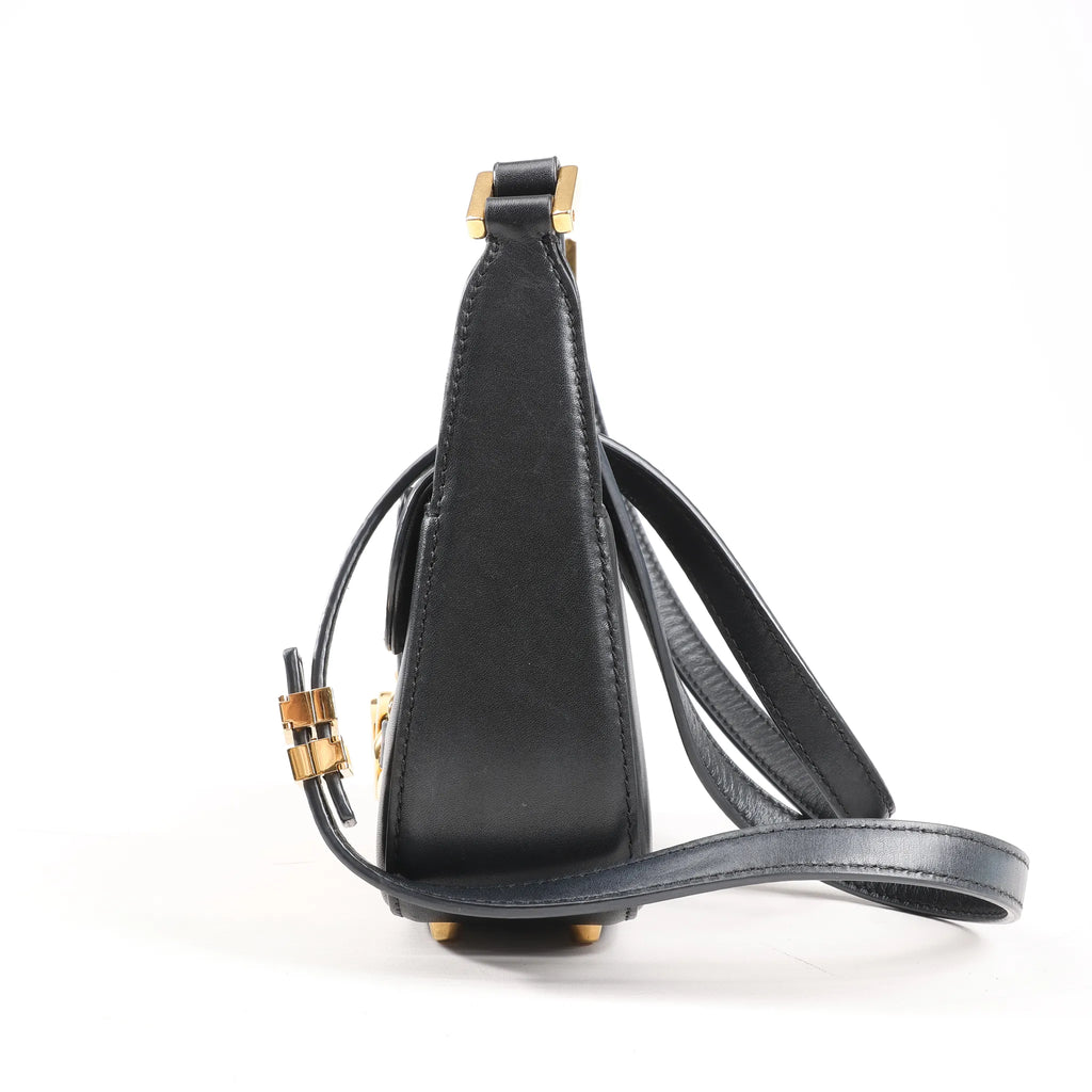 Valentino Garavani Bolso de hombro de cuero VLogo en Negro – Fashion Fox